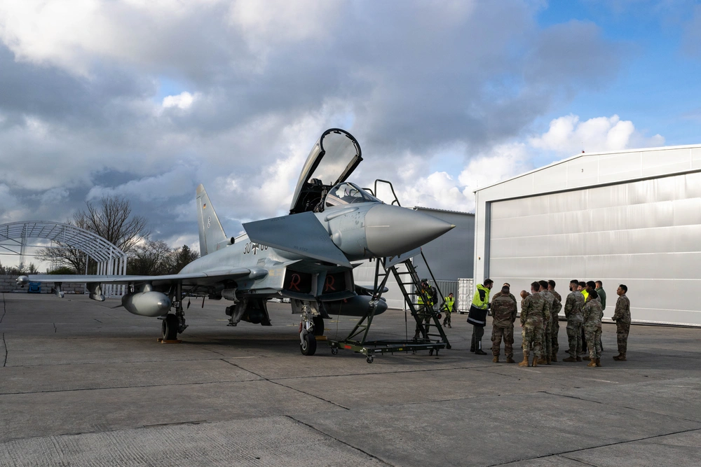 DVIDS - Images - 3rd ID tours German air force Eurofighter squadron ...