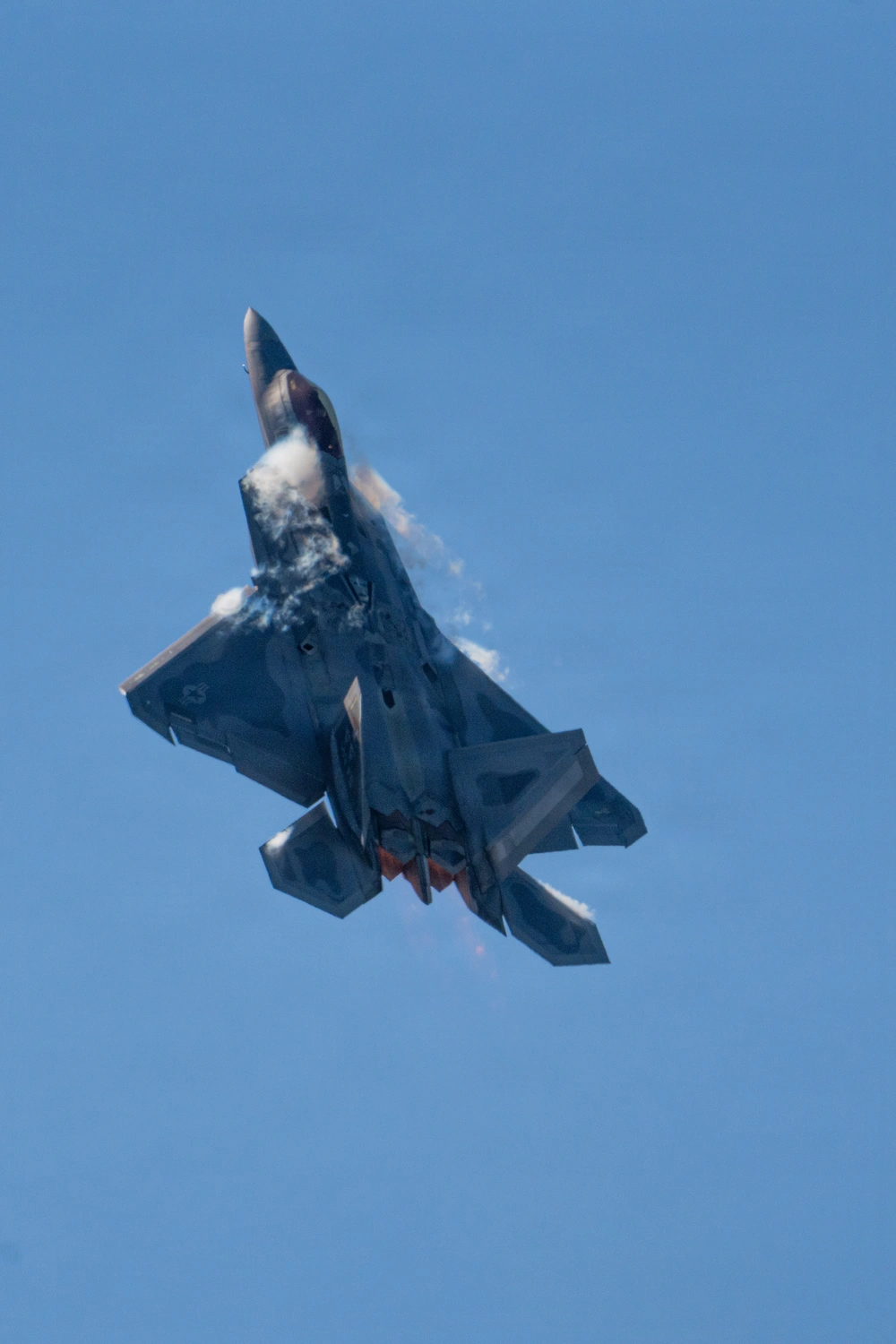 DVIDS - Images - F-22 Raptor Aerial Demonstration Team performs at the ...
