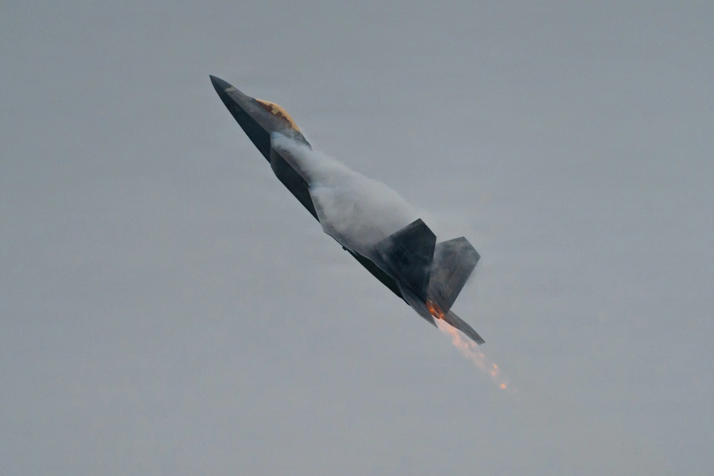 DVIDS - Images - F-22 Raptor Aerial Demonstration Team performs at the ...