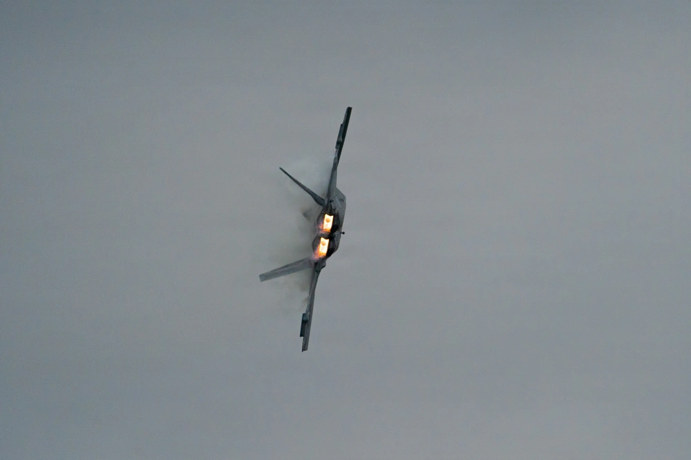 DVIDS - Images - F-22 Raptor Aerial Demonstration Team performs at the ...