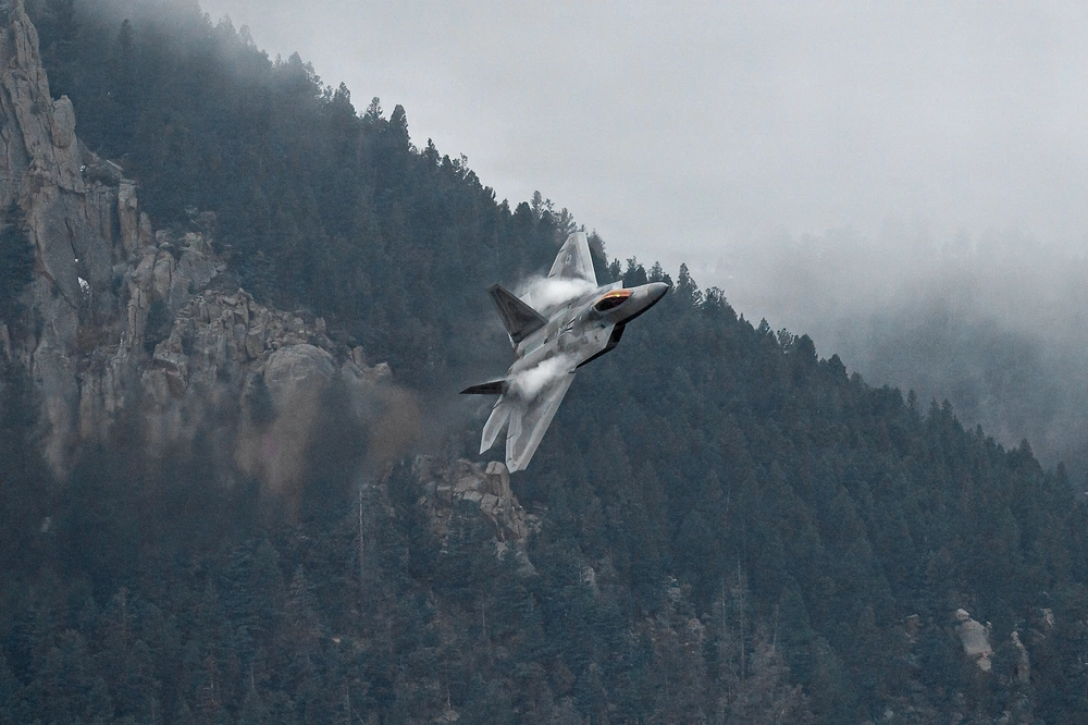 DVIDS - Images - F-22 Raptor Aerial Demonstration Team visits the ...