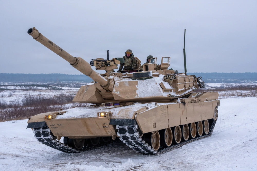 DVIDS - Images - Polish general fires U.S. M1A2 Abrams Tank on range at ...