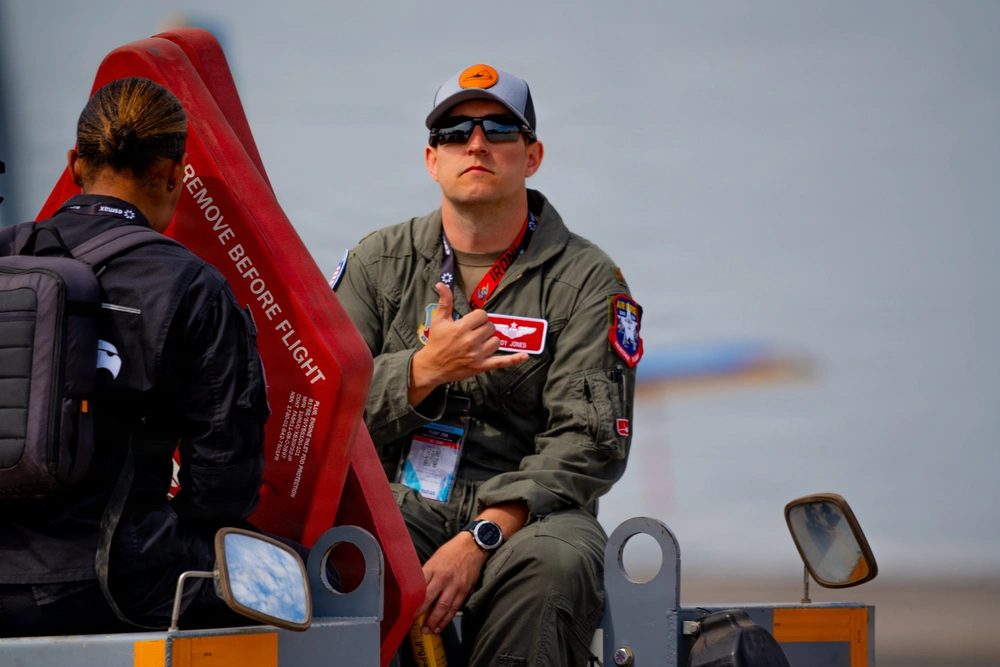 DVIDS - Images - F-22 Raptor Aerial Demonstration Team performs at ...