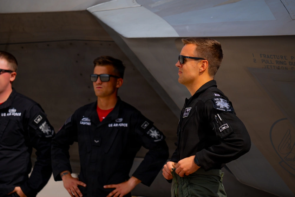 DVIDS - Images - F-22 Raptor Aerial Demonstration Team performs at ...