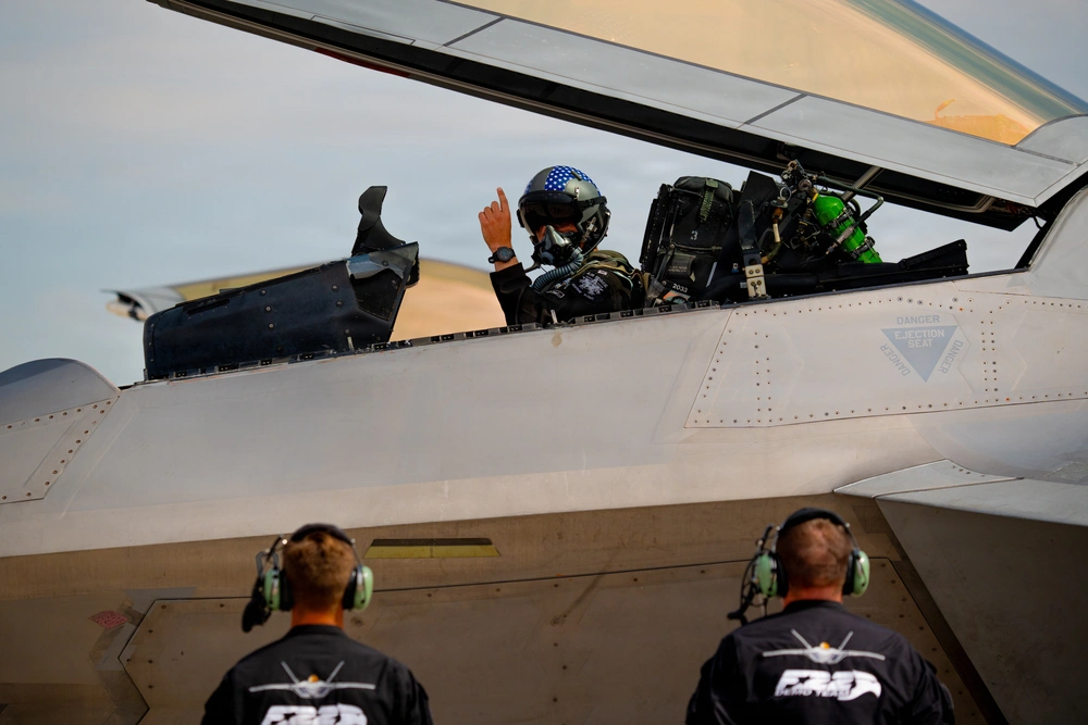 DVIDS - Images - F-22 Raptor Aerial Demonstration Team performs at ...