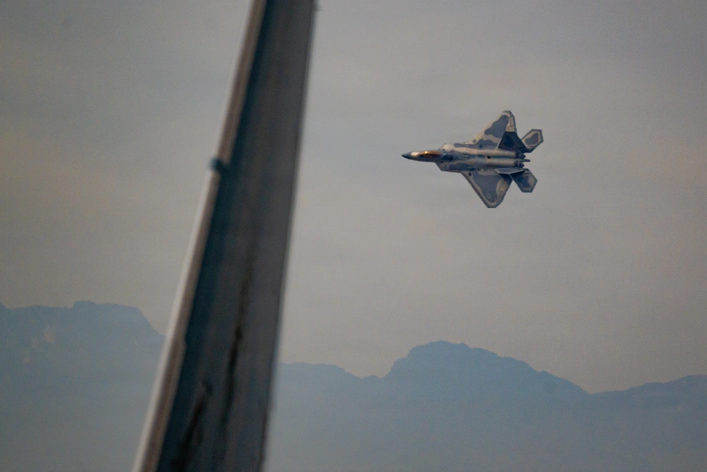 DVIDS - Images - F-22 Raptor Aerial Demonstration Team performs at ...