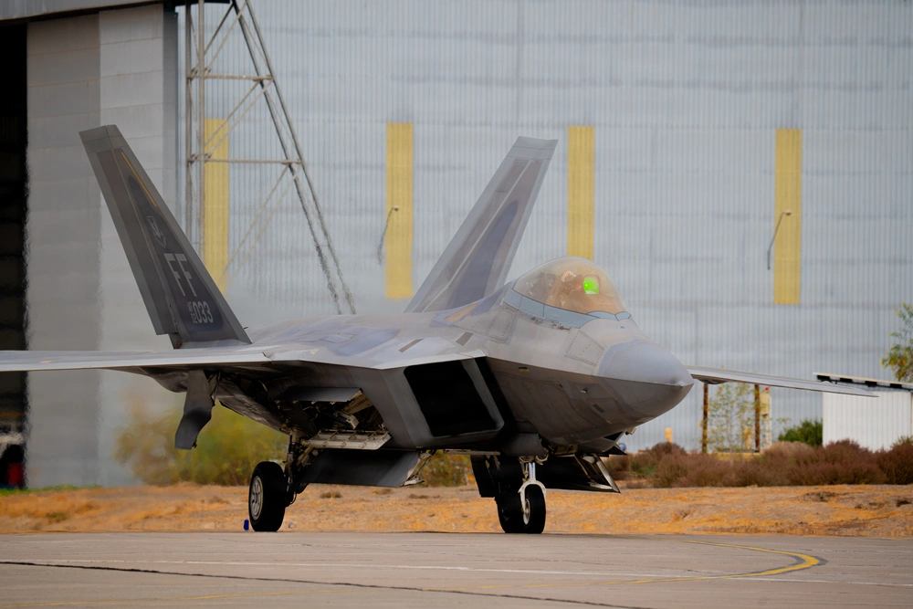 DVIDS - Images - F-22 Raptor Aerial Demonstration Team performs at ...