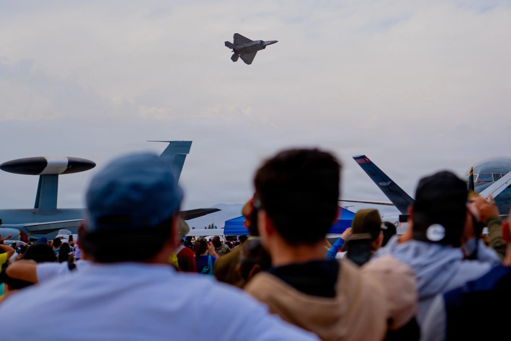 DVIDS - Images - F-22 Raptor Aerial Demonstration Team performs at ...