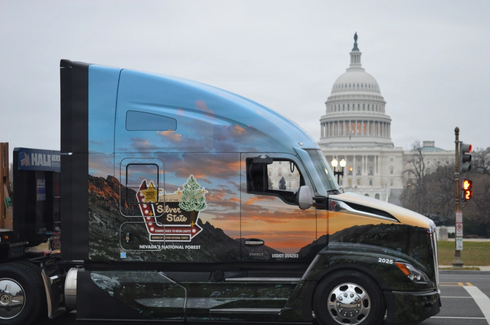 DVIDS - Images - U.S. Capitol Christmas Tree Tour 2025 [Image 12 of 20]