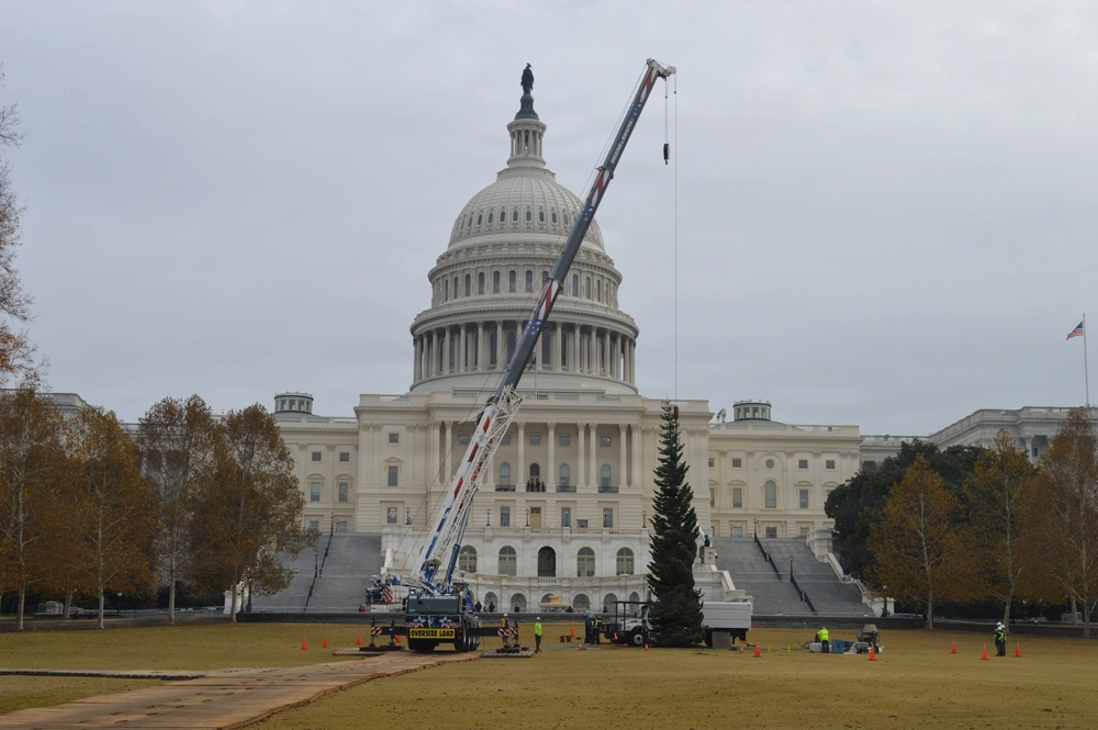 DVIDS - Images - U.S. Capitol Christmas Tree Tour 2025 [Image 3 of 6]