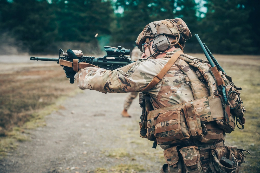 DVIDS - Images - 5SFAB conducts buddy team live fire training [Image 2 ...
