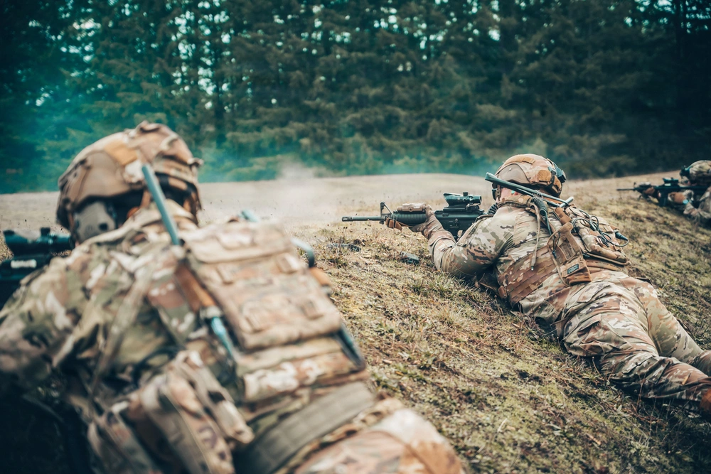 DVIDS - Images - 5SFAB conducts buddy team live fire training [Image 4 ...