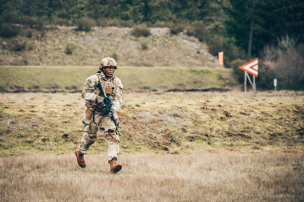 DVIDS - Images - 5SFAB conducts buddy team live fire training [Image 8 ...