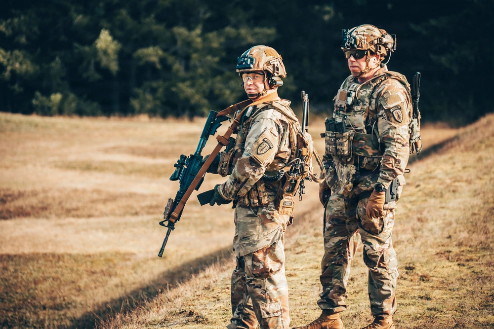 DVIDS - Images - 5SFAB conducts buddy team live fire training [Image 14 ...