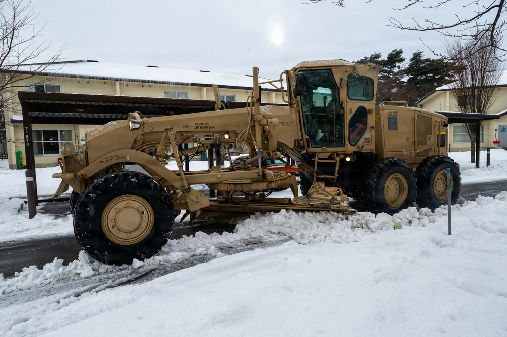 DVIDS - Images - Snow Removal [Image 1 of 3]