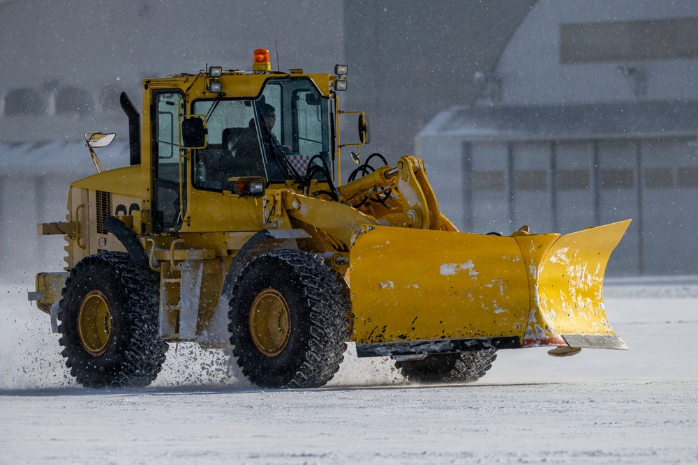 DVIDS - Images - Snow removal teams keep Misawa AB flightline mission ...