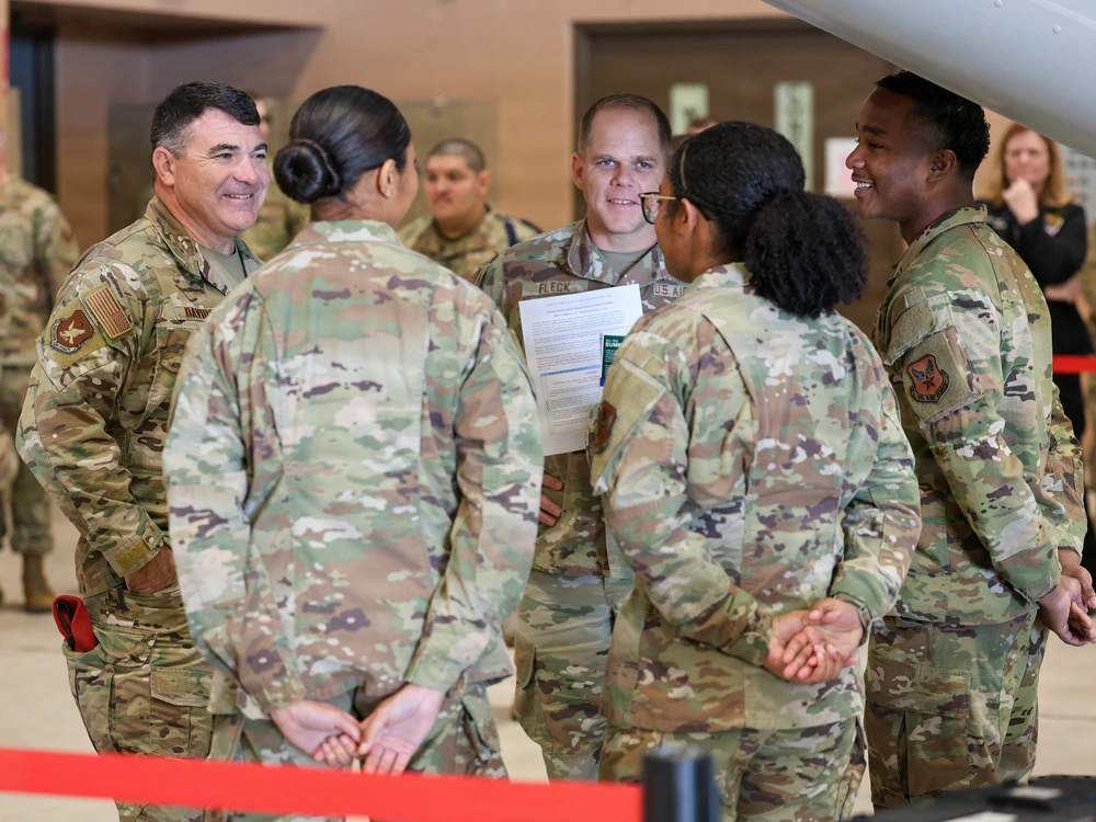 DVIDS - Images - Team Sheppard Welcomes Second Air Force Leadership ...