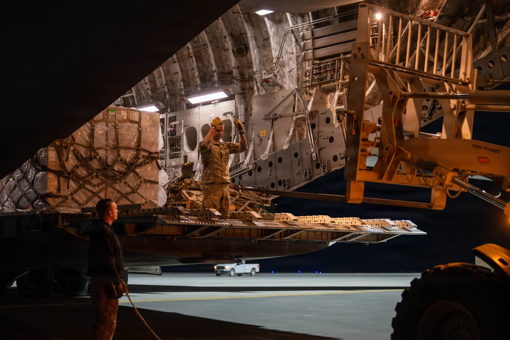 DVIDS - Images - 332nd Air Expeditionary Wing receives M1 Abrams tanks ...