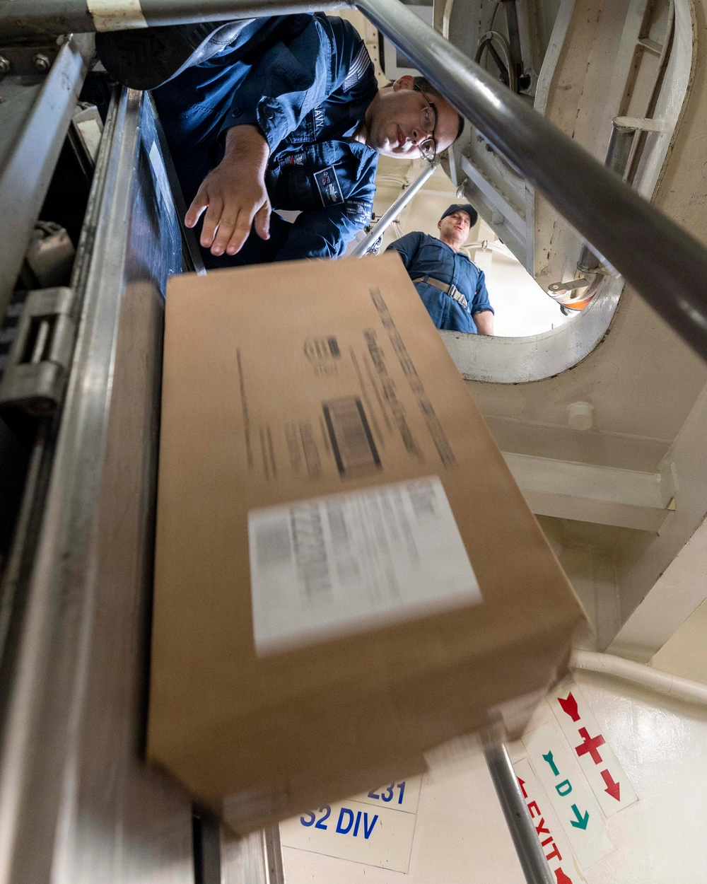 DVIDS - Images - USS Michael Murphy Conducts Replenishment-at-Sea with ...