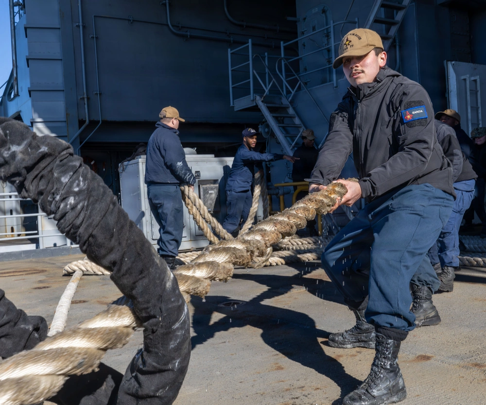 DVIDS - Images - Daily Operations Aboard USS George H.W. Bush (CVN 77 ...