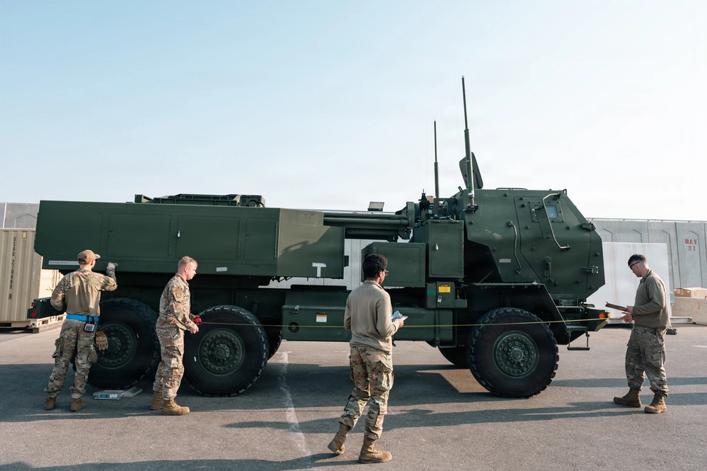 DVIDS - Images - U.S. Army HIMARS inspection before flight [Image 1 of 8]