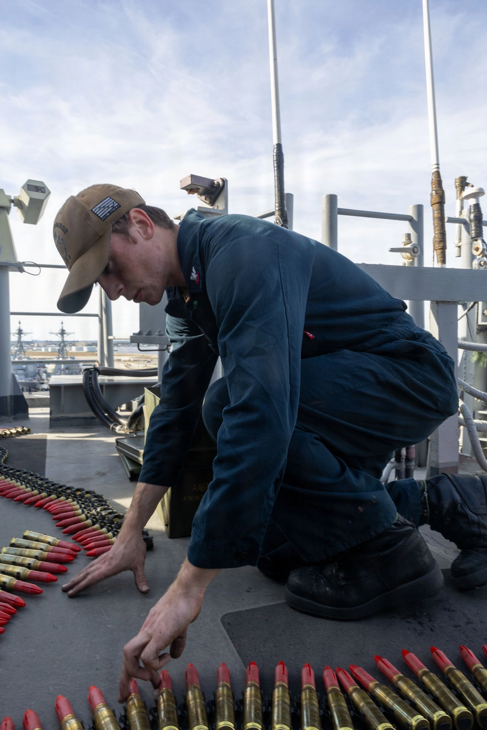 DVIDS - Images - USS Iwo Jima Sailors Departs Naval Station Mayport ...