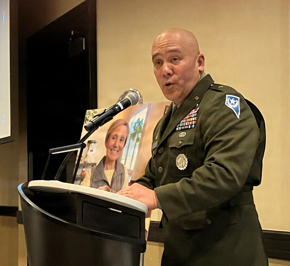 DVIDS - Images - Land Component Commander delivers eulogy at ...
