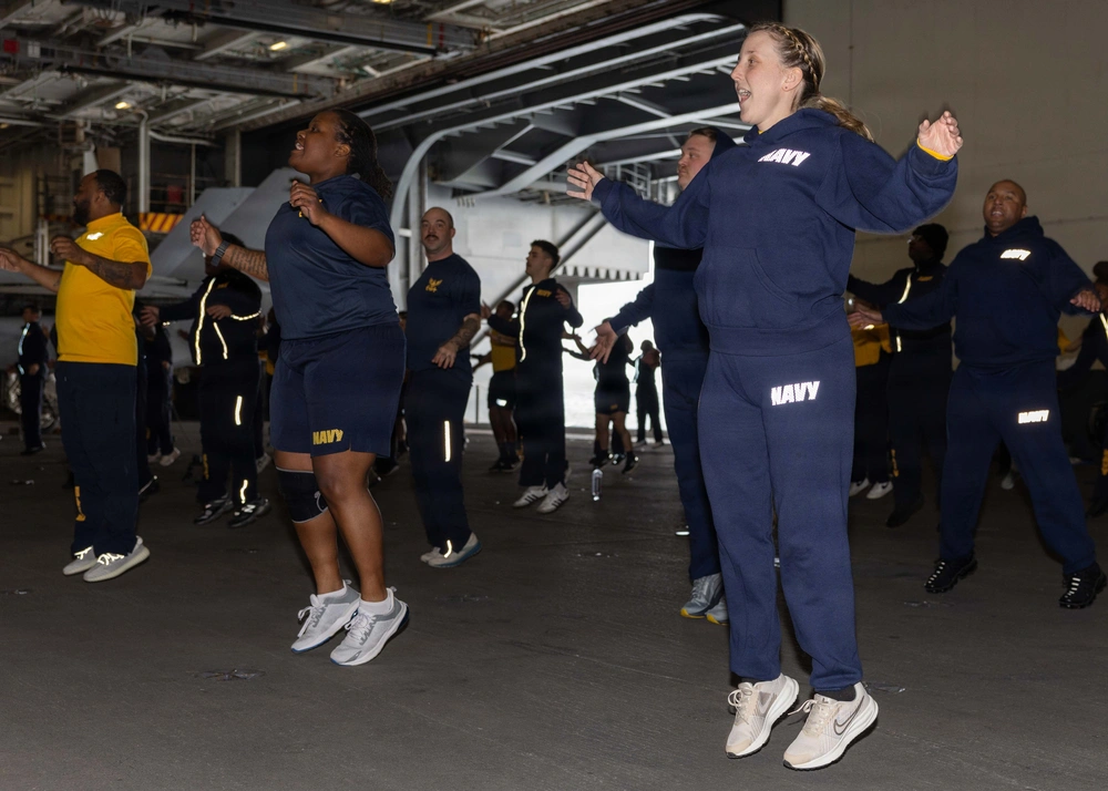 DVIDS - Images - Daily Operations Aboard USS George H.W. Bush (CVN 77 ...