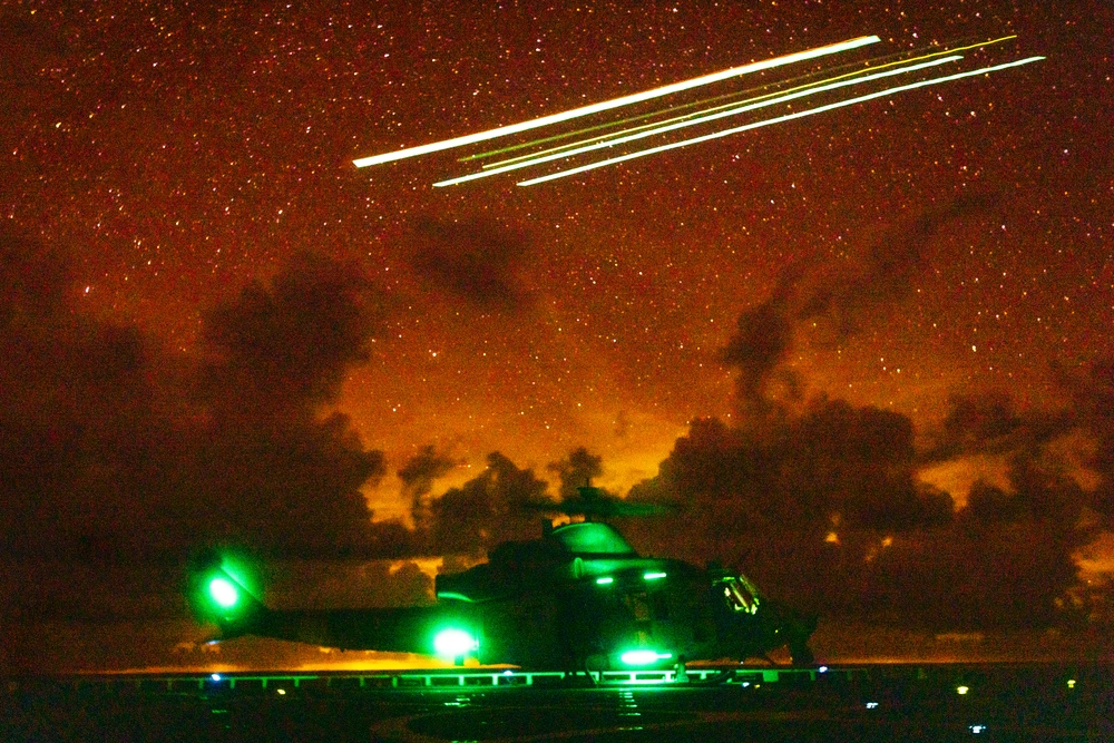 DVIDS - Images - 22ND MEU (SOC) | Night Flight Operations USS Fort ...