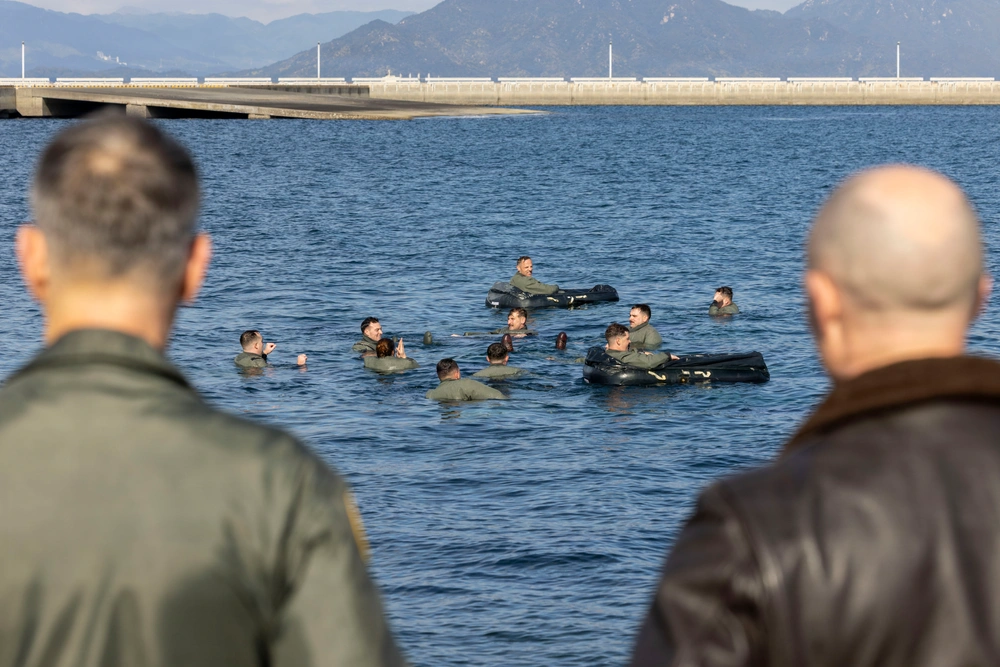 DVIDS - Images - U.S. Marines practice with water survival gear in ...