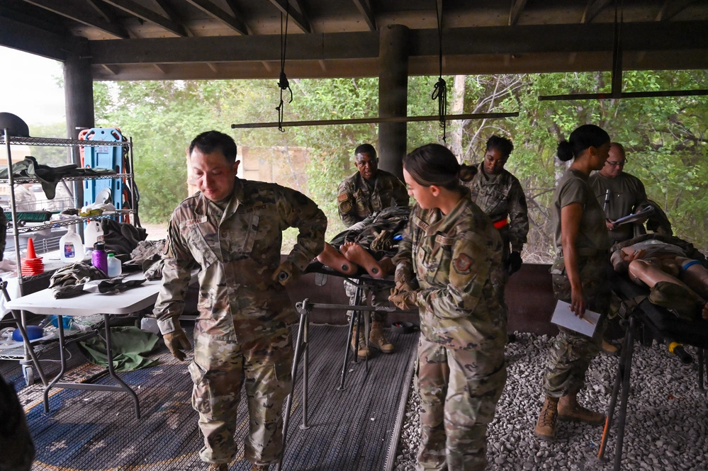DVIDS - Images - 433rd MDG Airmen Hone Mass-Casualty Response Skills ...
