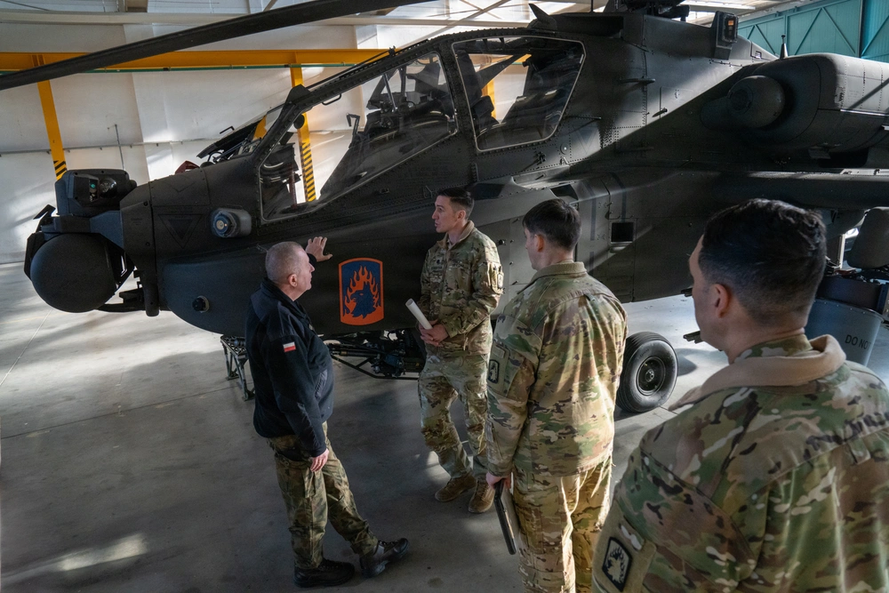 DVIDS - Images - Strengthening NATO Ties: Polish Major General. Maciej ...