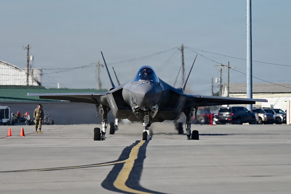 DVIDS - Images - Sentry South 26.1 takes flight in Savannah [Image 9 of 16]