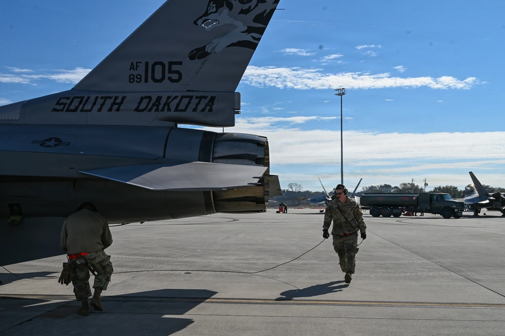 DVIDS - Images - Sentry South 26.1 Savannah: Flight line operations ...
