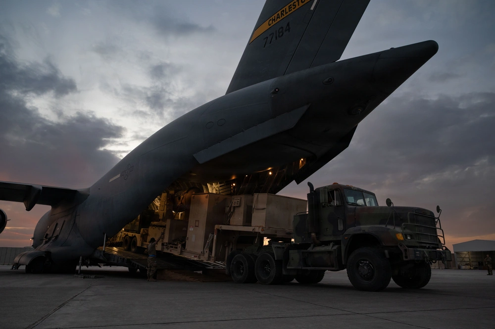 DVIDS - Images - 16th EAS conducts cargo mission within CENTCOM AOR ...