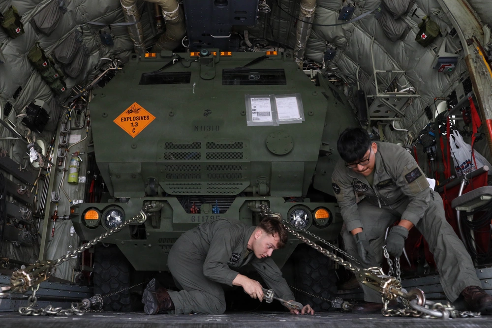 DVIDS - Images - U.S. Marines with 1st Bn., 11th Marines execute HIMARS ...