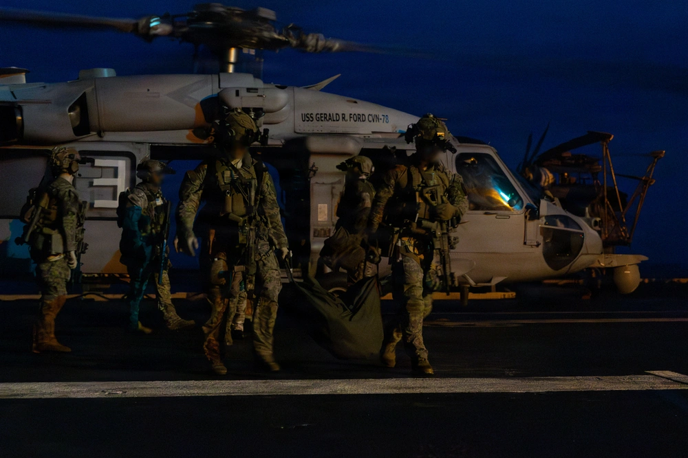 DVIDS - Images - HSC-9 Right of Visit Boarding Operation [Image 7 of 32]