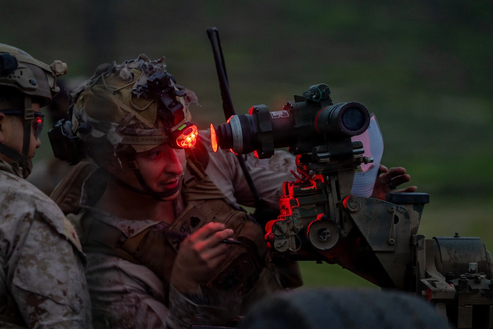 DVIDS - Images - 11th MEU Marines Conduct Howitzer Live-Fire on San ...