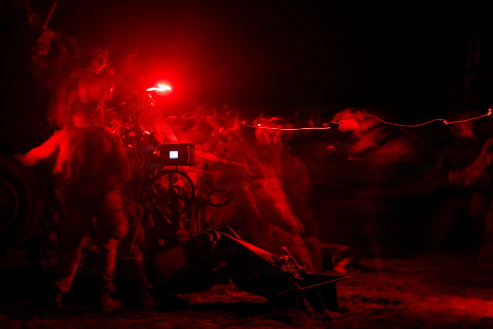 DVIDS - Images - 11th MEU Marines Conduct Howitzer Live-Fire on San ...