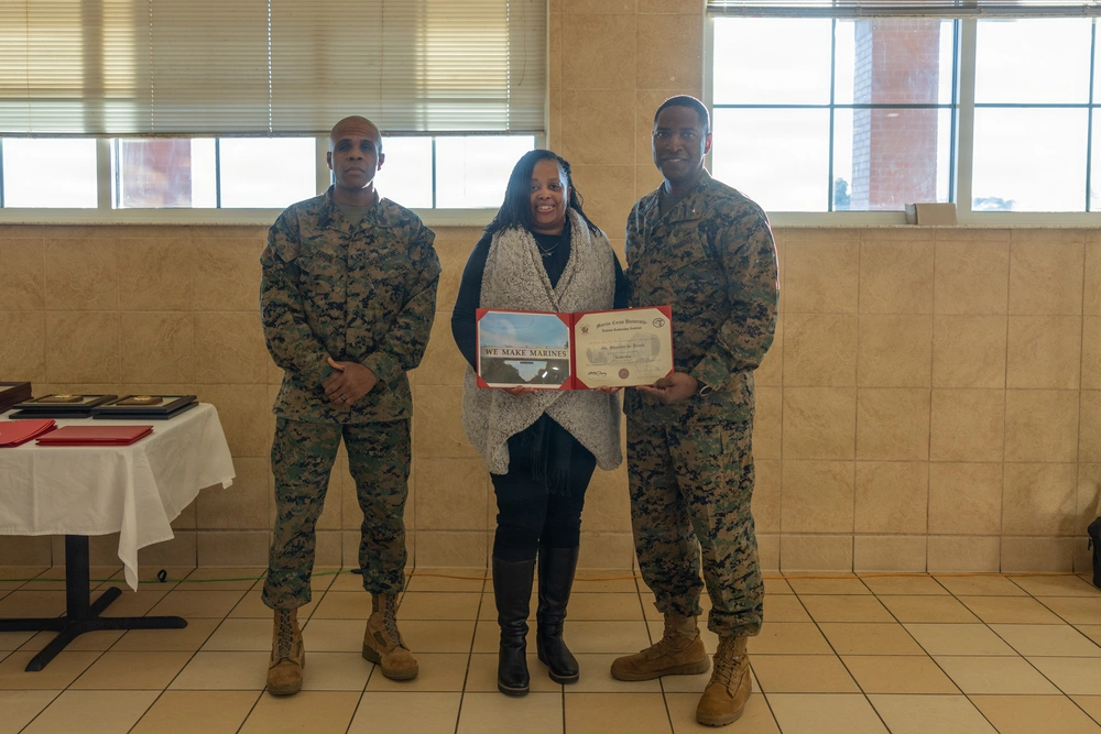 DVIDS - Images - Civilian Awards [Image 1 of 41]