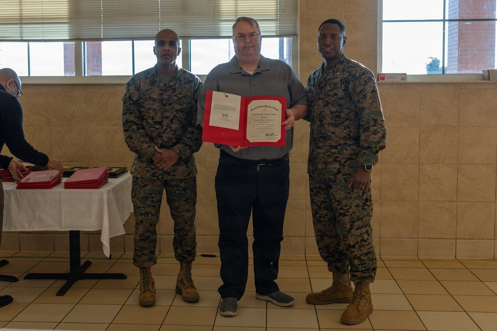 DVIDS - Images - Civilian Awards [Image 12 of 41]