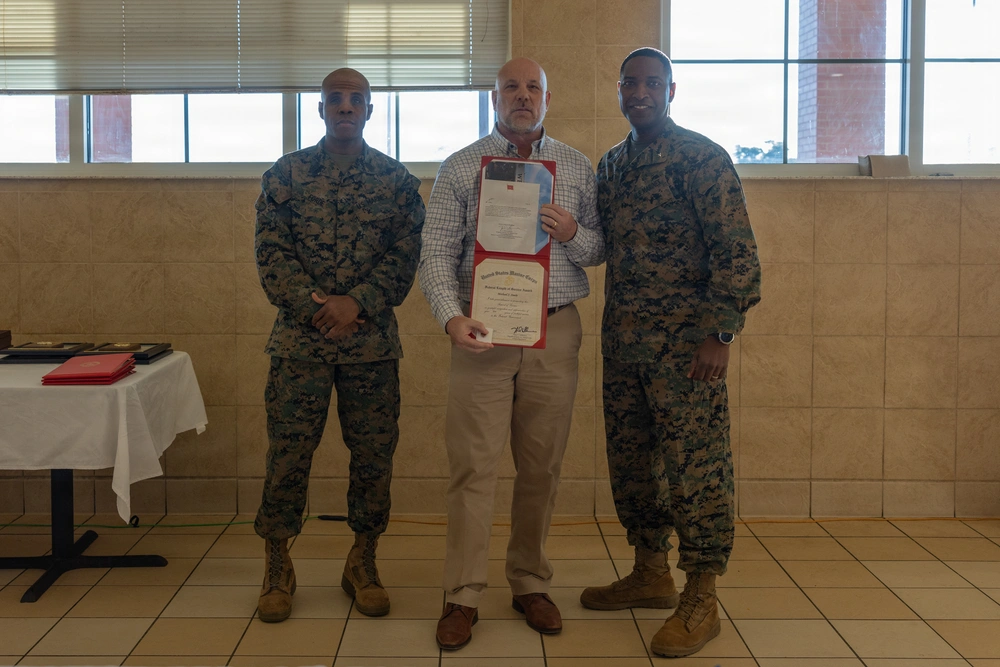 DVIDS - Images - Civilian Awards [Image 18 of 41]