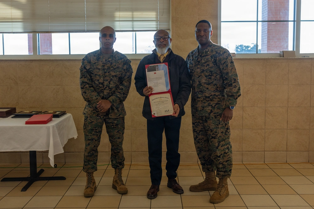 DVIDS - Images - Civilian Awards [Image 26 of 41]