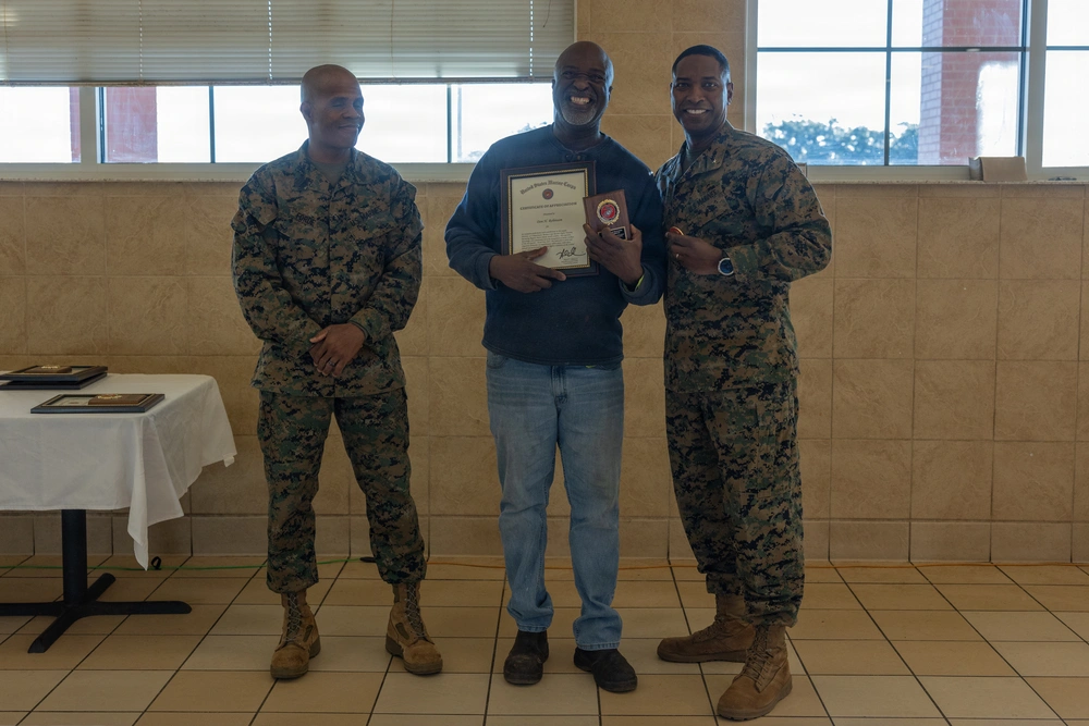 DVIDS - Images - Civilian Awards [Image 38 of 41]