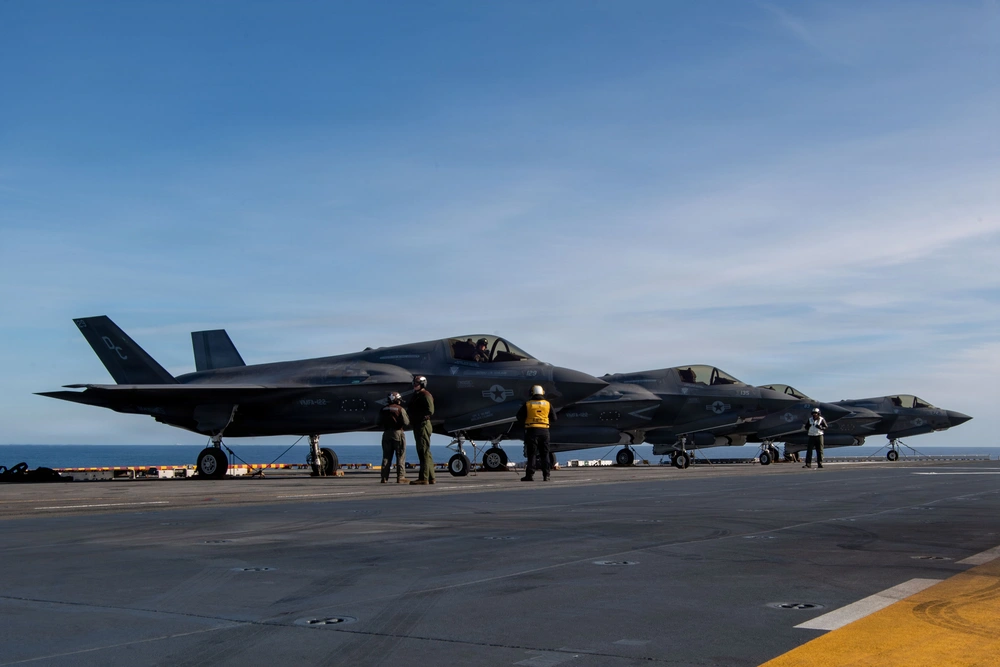 DVIDS - Images - Boxer Conducts Flight Operations [Image 2 of 9]
