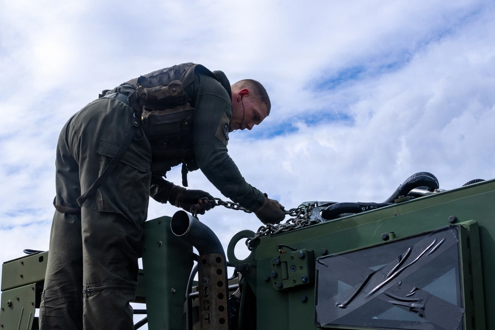 DVIDS - Images - CLB-4, HMH-466 Helicopter Support Team Training [Image ...