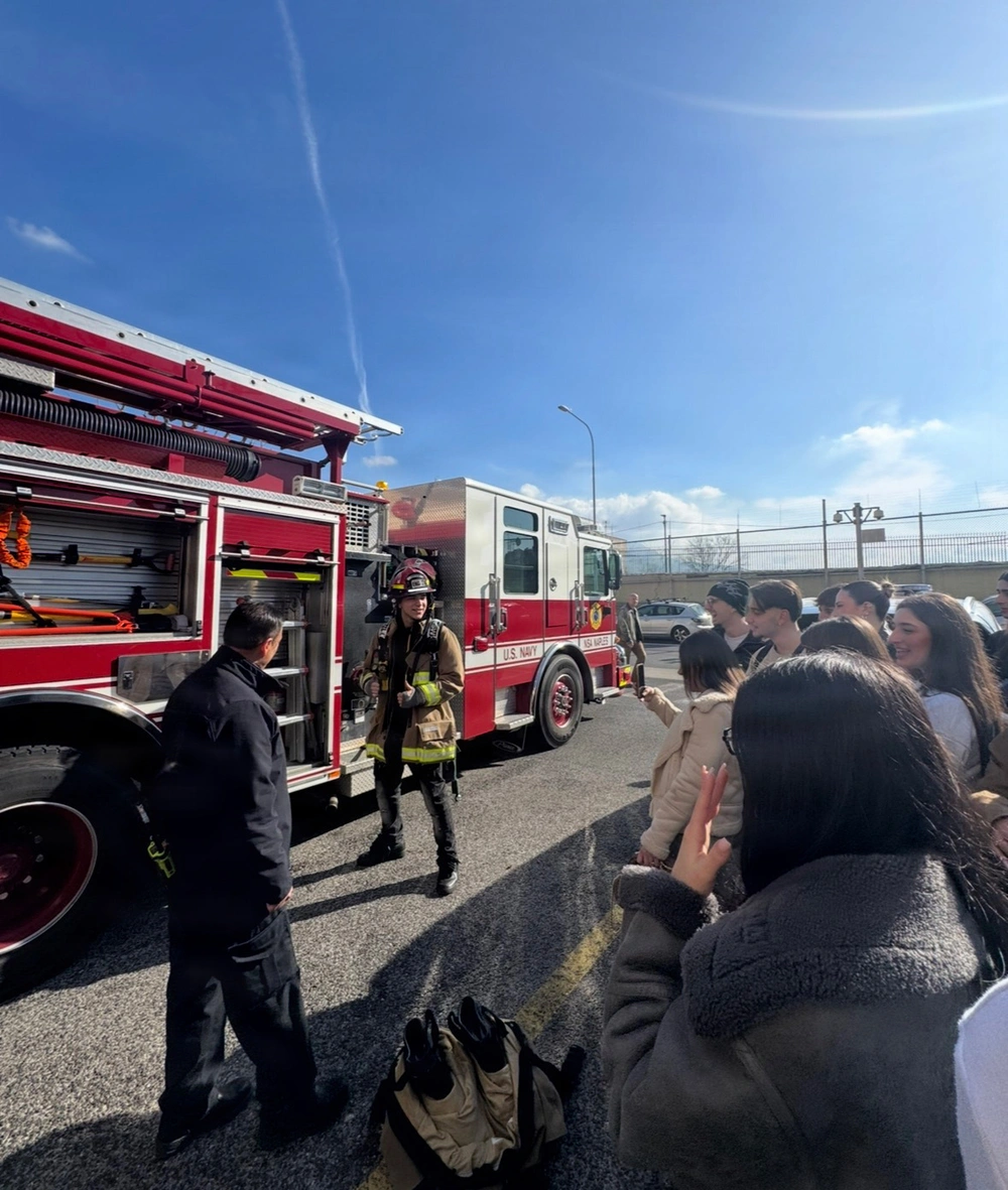 DVIDS - Images - Italian High School Students Visit NSA Naples [Image 2 ...