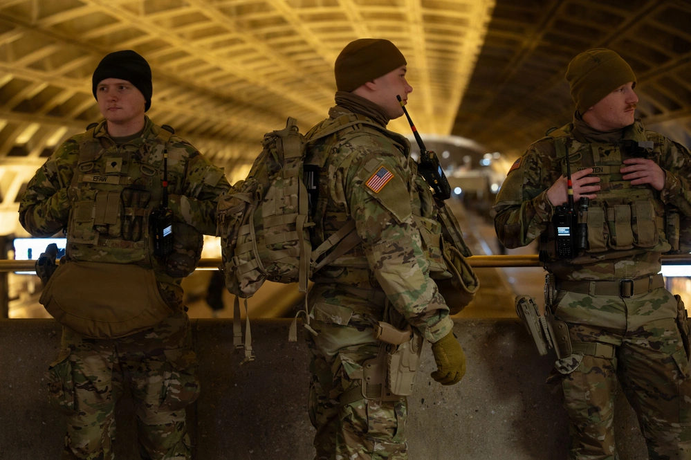 DVIDS - Images - West Virginia Guard Members Continue Metro Patrols ...