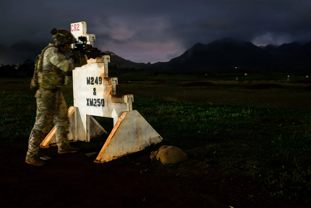 DVIDS - Images - Tropic Lightning Soldiers Qualify with M7 Next ...