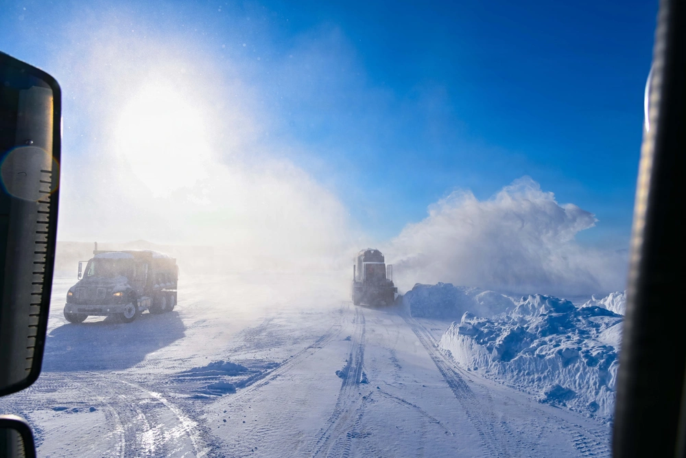 DVIDS - Images - Operation snow removal at 105th AW [Image 8 of 10]